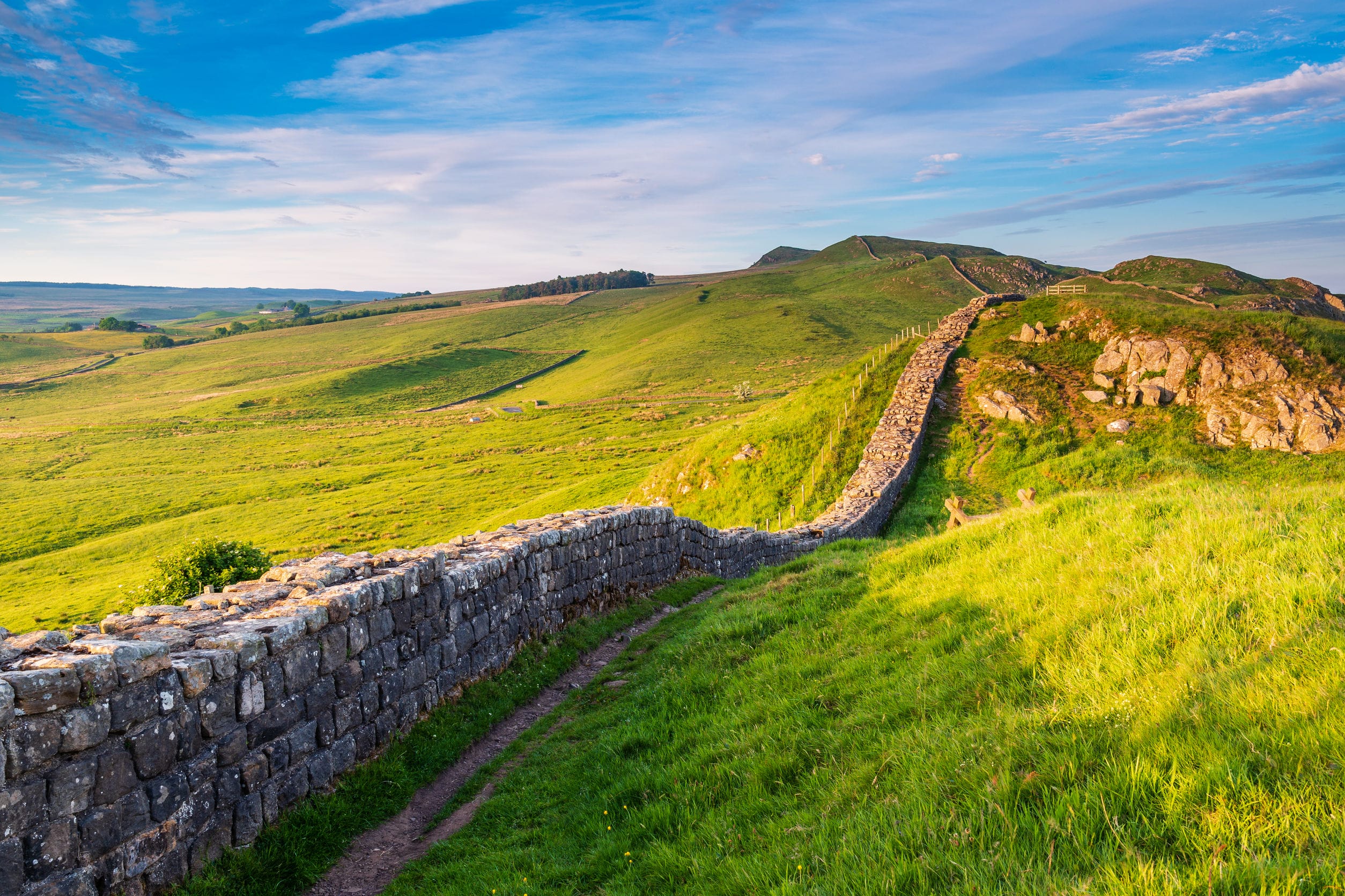 Hiking in England | Hadrian's Wall (East to West) Tours | Hadrians Wall ...
